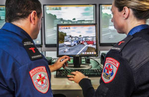 CAE helps Ambulance Victoria paramedics train in a virtual world ...