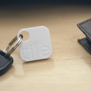 Electronic Tile device helps you locate lost kit - Great Walks