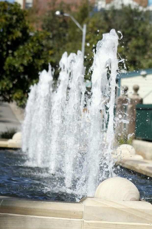 Image Doctor: Water Fountain - Australian Photography