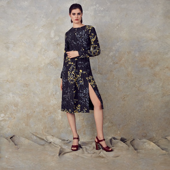 The Outnet: striking Aussie statistics - Ragtrader