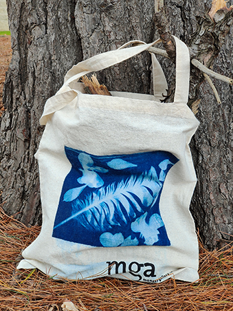 Make a cyanotype print tote bag | Return to nature workshop - Capture ...