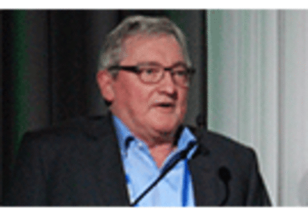 Peter Harper gives Visual Impact thumbs up - Print21