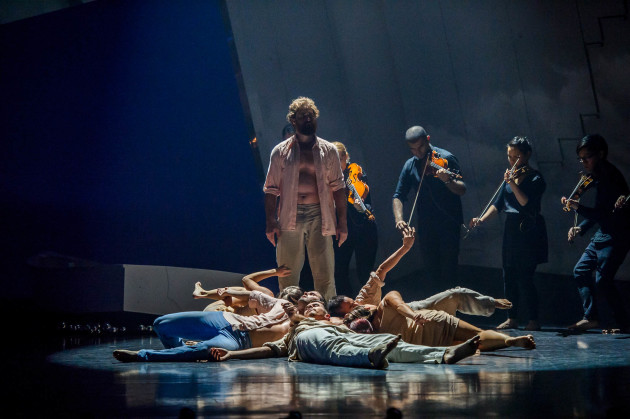 Review: Expressions Dance Company: When Time Stops - Dance Australia