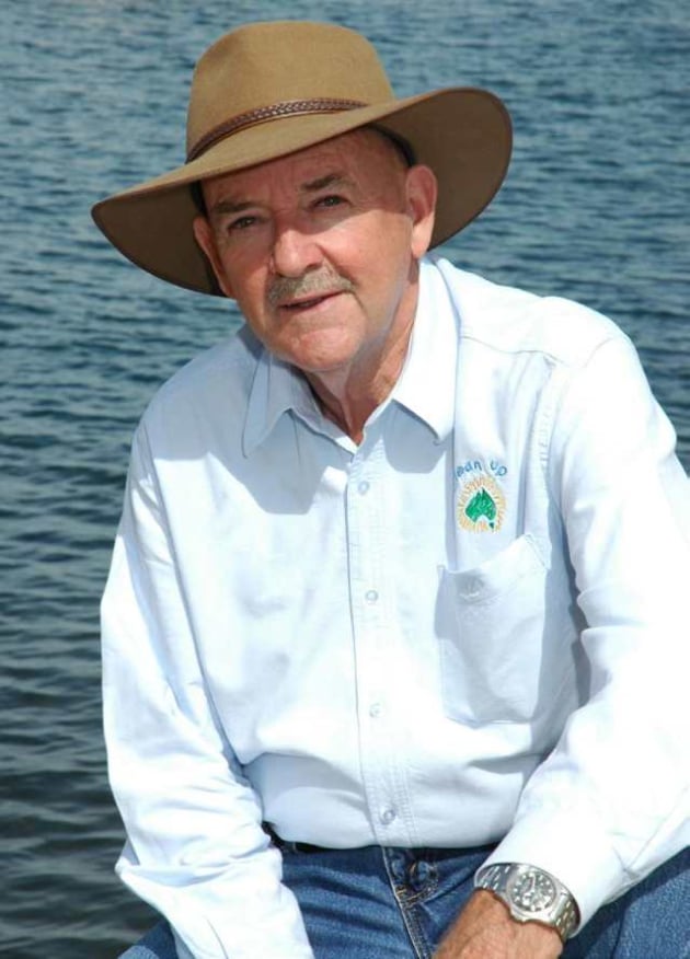 Clean Up Australia founder Ian Kiernan dies - Great Walks