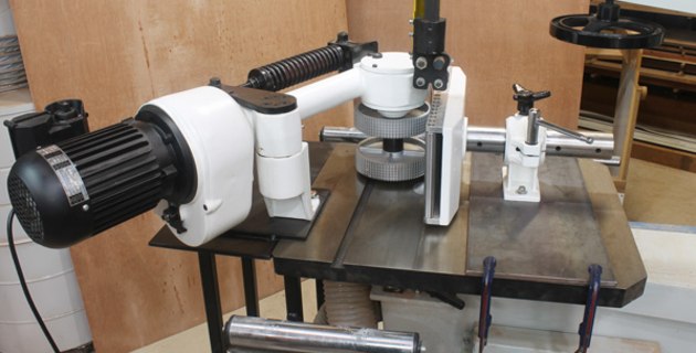 Co-Matic AF19 Power Feeder...and the real value of machinery ...