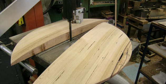 A totally turned table - Australian Wood Review