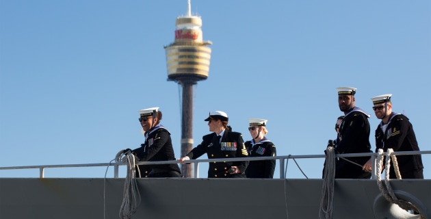 HMAS Warramunga returns home from record-setting deployment ...