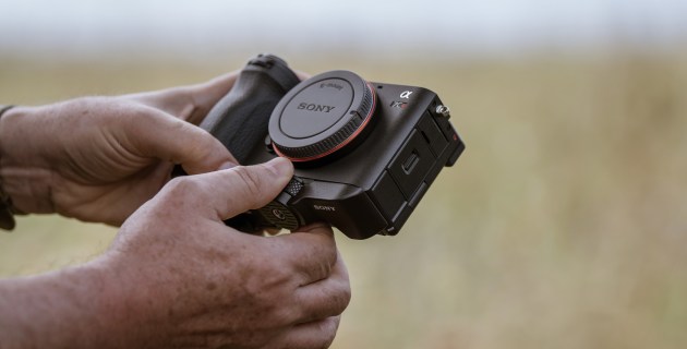 Sony announces two new A7C mirrorless full-frame cameras - Australian ...