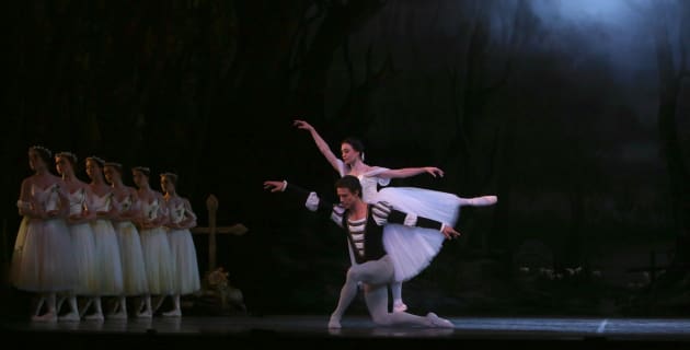 Is ballet dying? - Dance Australia