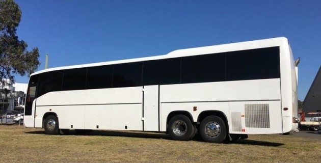 AOPA Australia launches Tour Coach and Mobile Simulator Centre ...