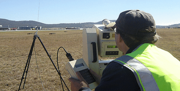 Airservices Australia signs new contract for navigation checks ...