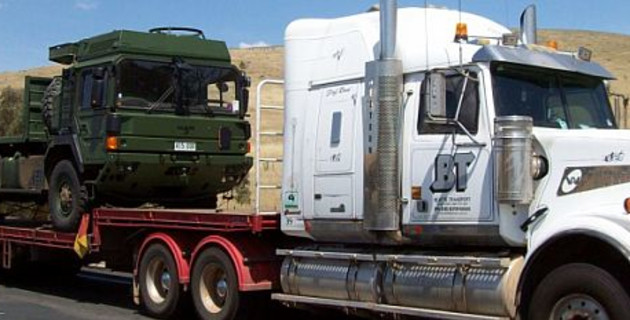 BT lifts ADF logistic vehicles - Australian Defence Magazine