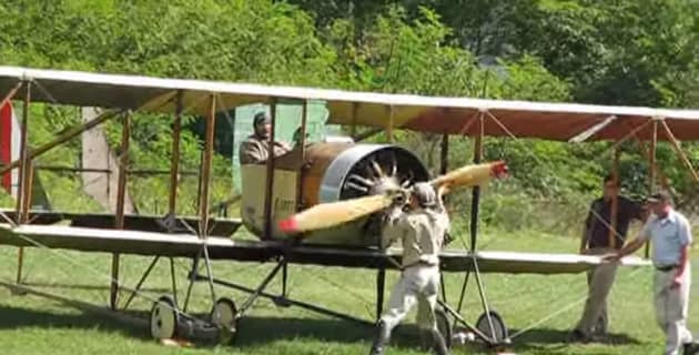 FRIDAY FLYING VIDEO: Caudron G3 - Australian Flying