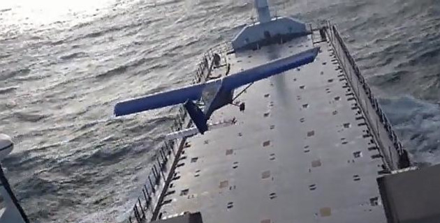 FRIDAY FLYING VIDEO: Foxbat on Board! - Australian Flying