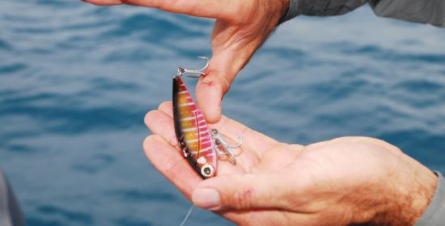 Ouch!! Fish hook injuries - Fishing World