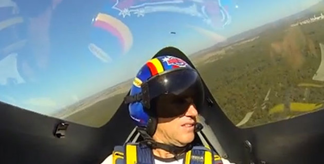 FRIDAY FLYING VIDEO: Matt Hall in Training - Australian Flying