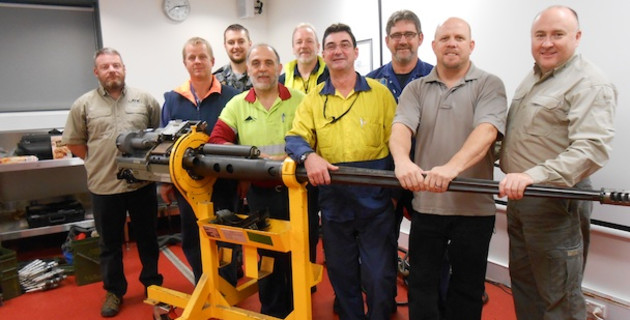 Training ensures RAN guns are up to speed - Australian Defence Magazine