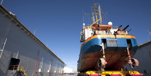Floating dock, transport system open at AMC - Australian Defence Magazine