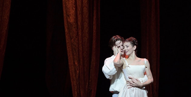 Cojocaru to guest in 'Manon' - Dance Australia