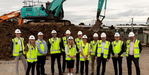 Raytheon opens new Centre for Collaboration in Queensland - Australian ...