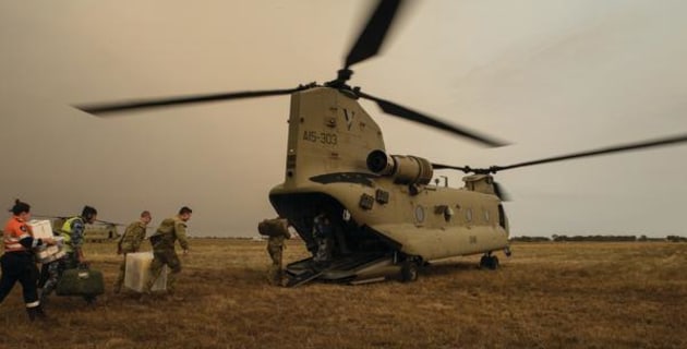 Two more Chinooks arrive in Townsville - Australian Defence Magazine