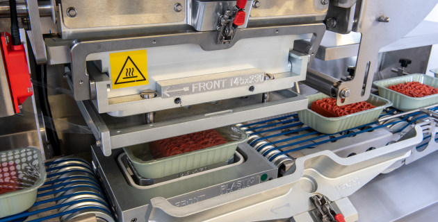 G Mondini's Cigno automatic tray makes debut - PKN Packaging News