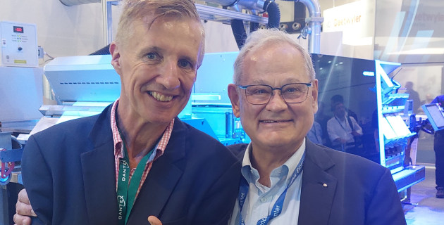 FERDI RÜESCH TAKES LABEL ACCOLADE - Print21