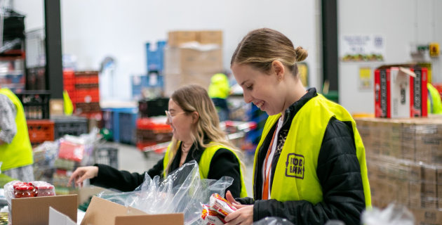 Foodbank Hunger Report: More than one third of Australian households ...