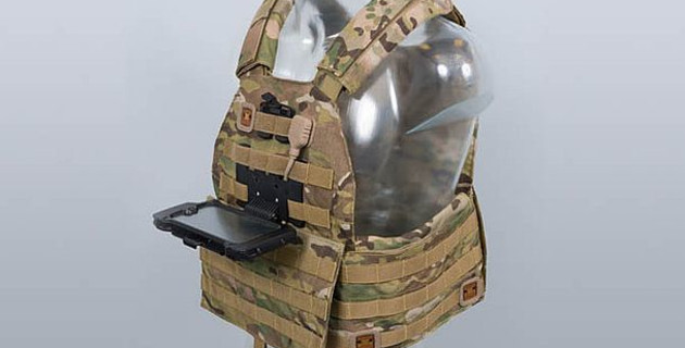 Wireless e-textile gives soldiers connectivity - Australian Defence ...