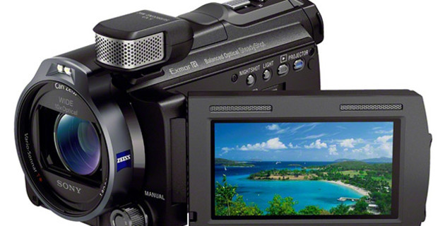 Sony Digital Cameras at CES 2013 - Australian Photography