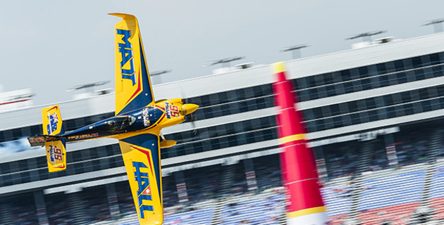 Hall could still take Red Bull Air Race series - Australian Flying