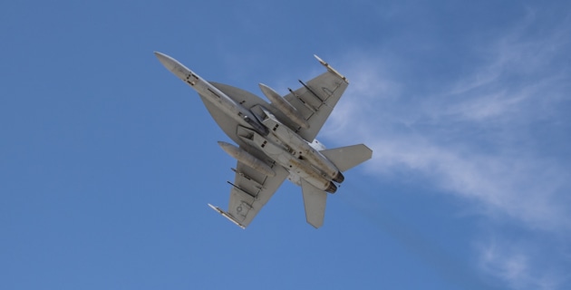 F/A-18E/F completes initial Litening pod testing - Australian Defence ...