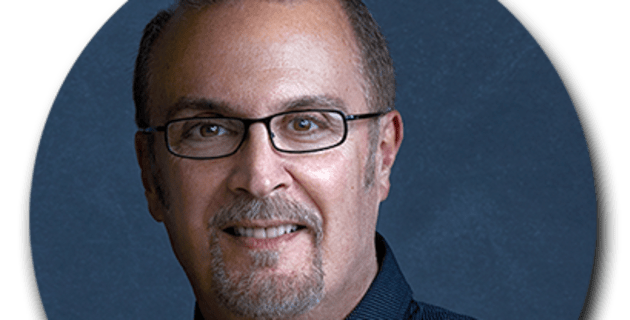 Our judges – Australasia's Top Emerging Photographers 2021 – Robert ...