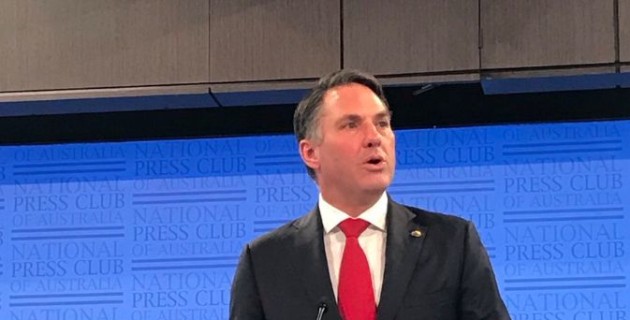 Shadow Defence minister visits DECO Australia - Australian Defence Magazine