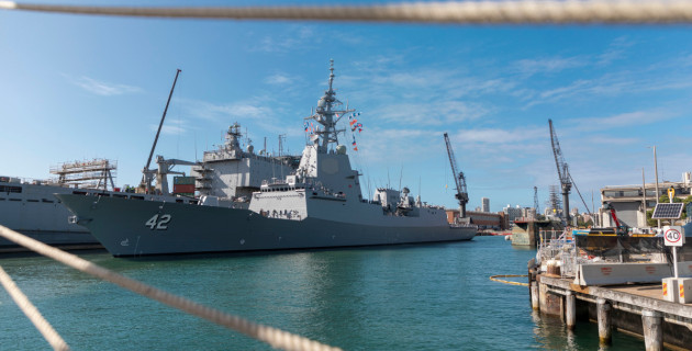 NUSHIP Sydney pulls into Fleet Base East - Australian Defence Magazine