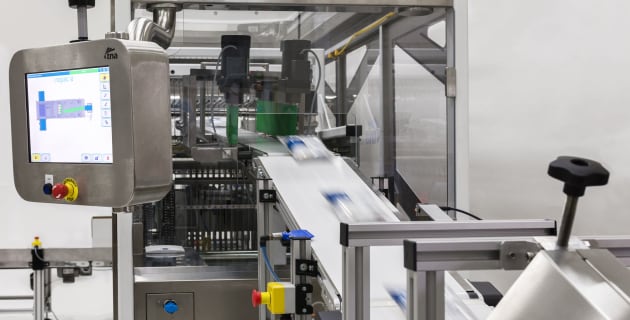 Tna unveils industry's fastest case packer for flexible bags - Food ...