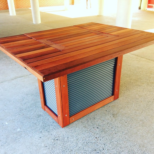 Outdoor Entertainment Barbeque Table - Australian Wood Review