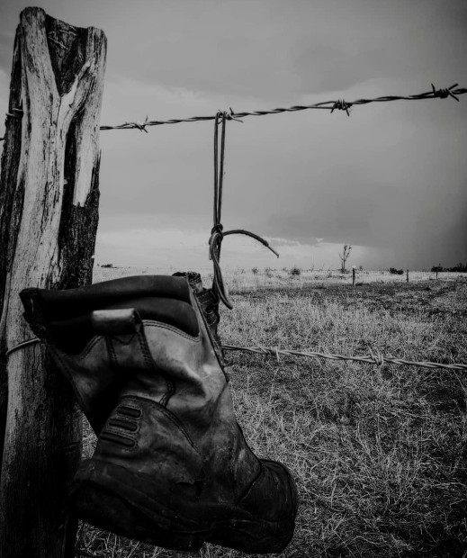 The Old Boot & The Storm - Capture magazine