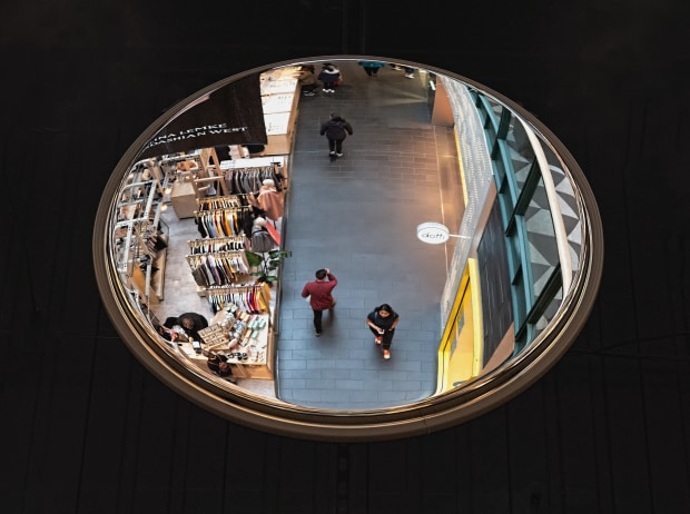 Mirror on the Mall - Australian Photography