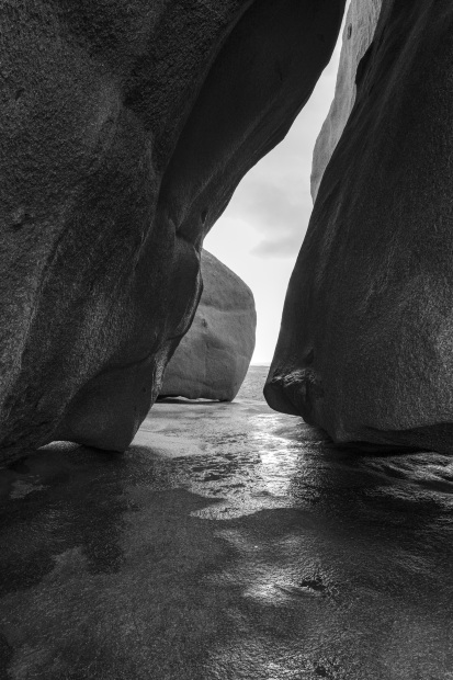 The Remarkable Rocks - The Mono Awards